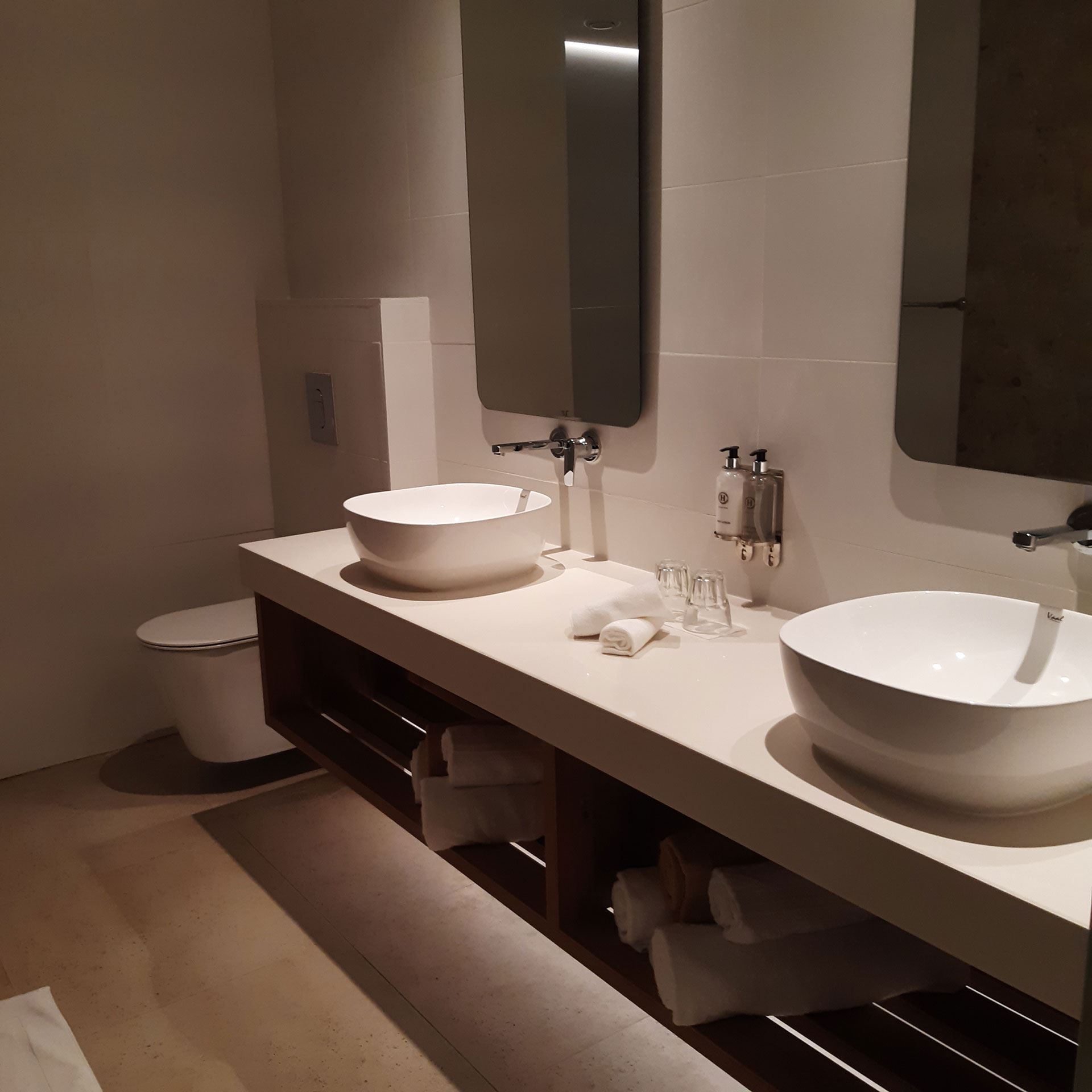 Superior Access Room :: BWBSH